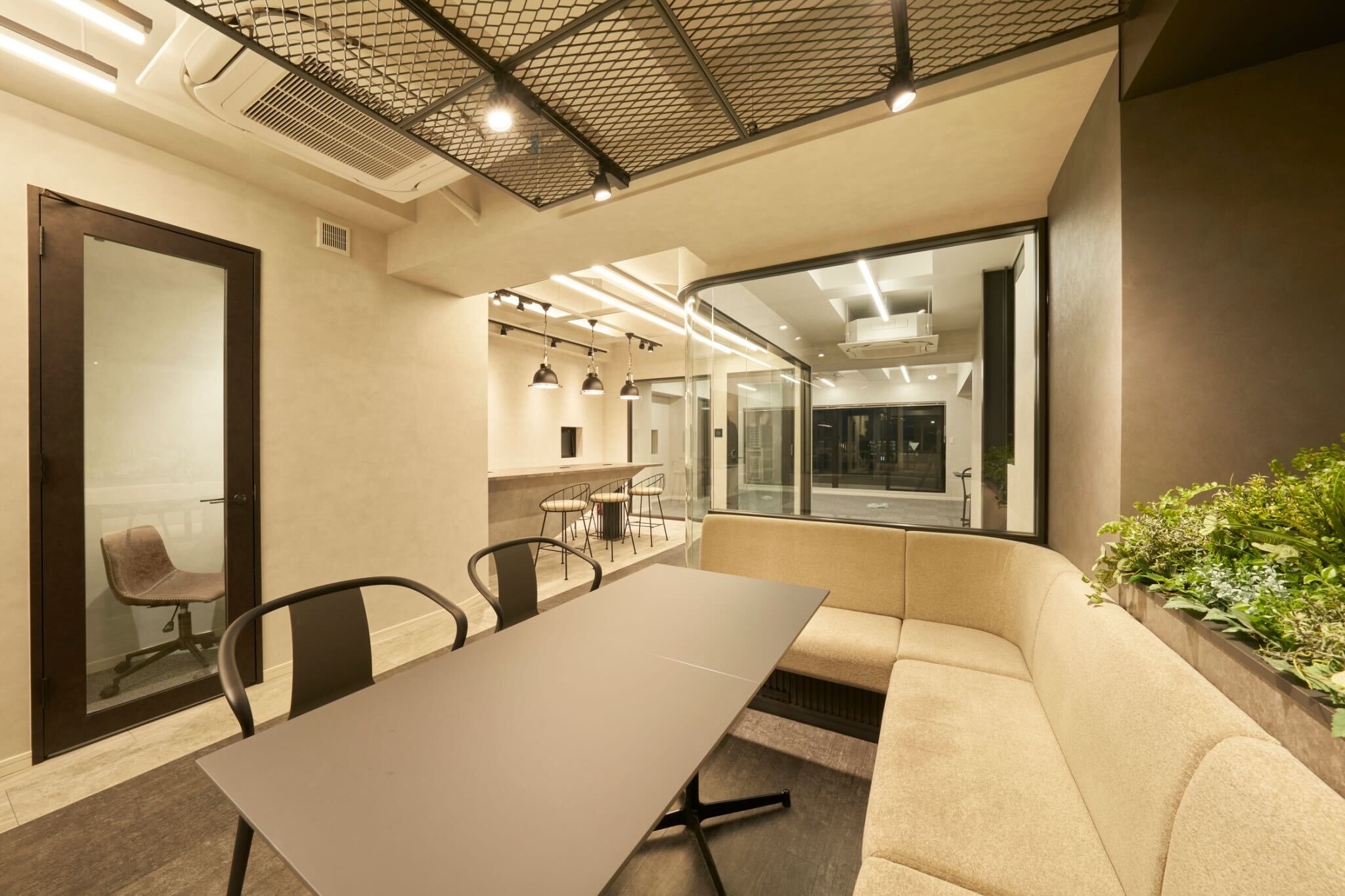 5階 – JP-BASE ワクワクする場を創り出し、次の時代へ繋いで行く。